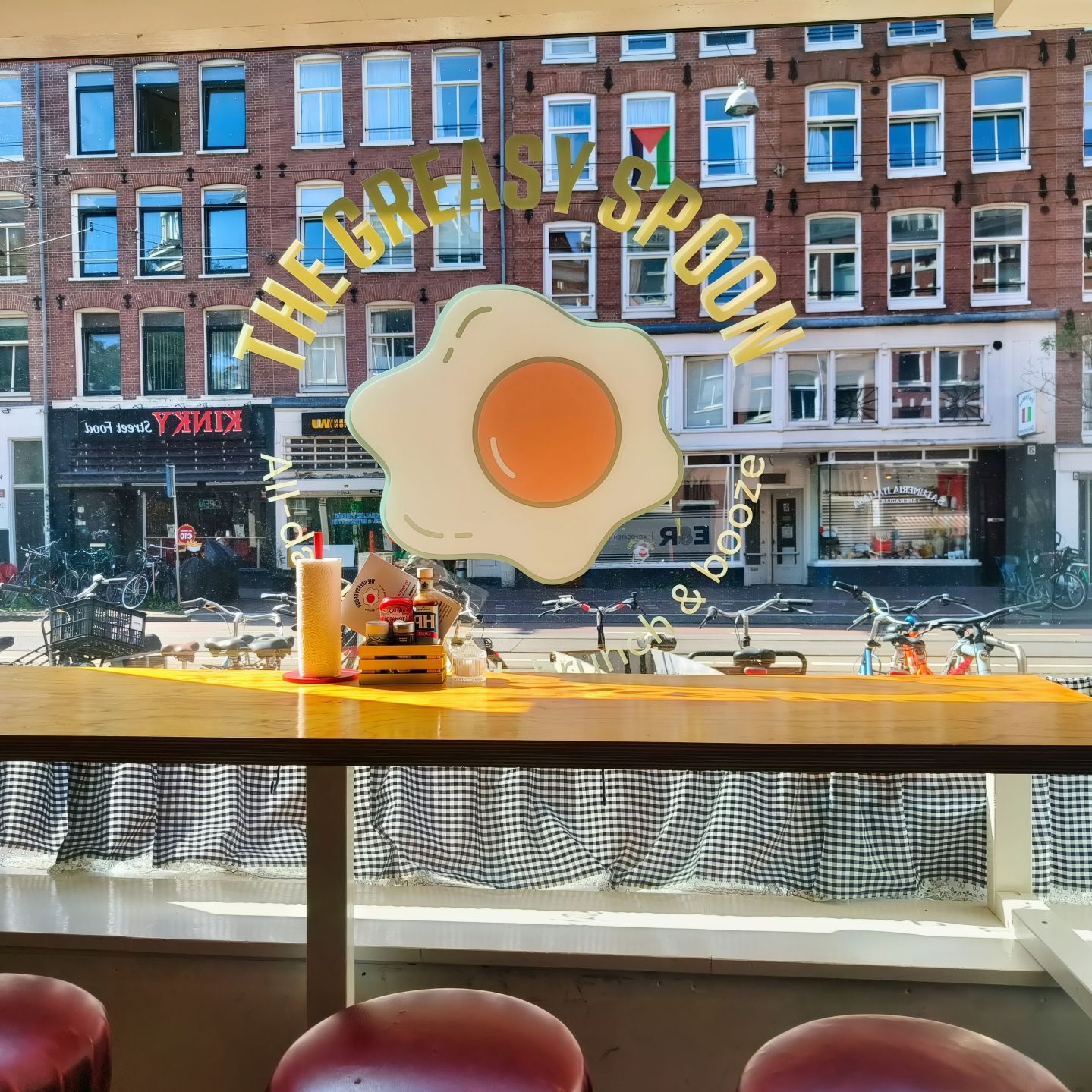 British fry-up bliss at the Greasy Spoon – Eat Drink Amsterdam
